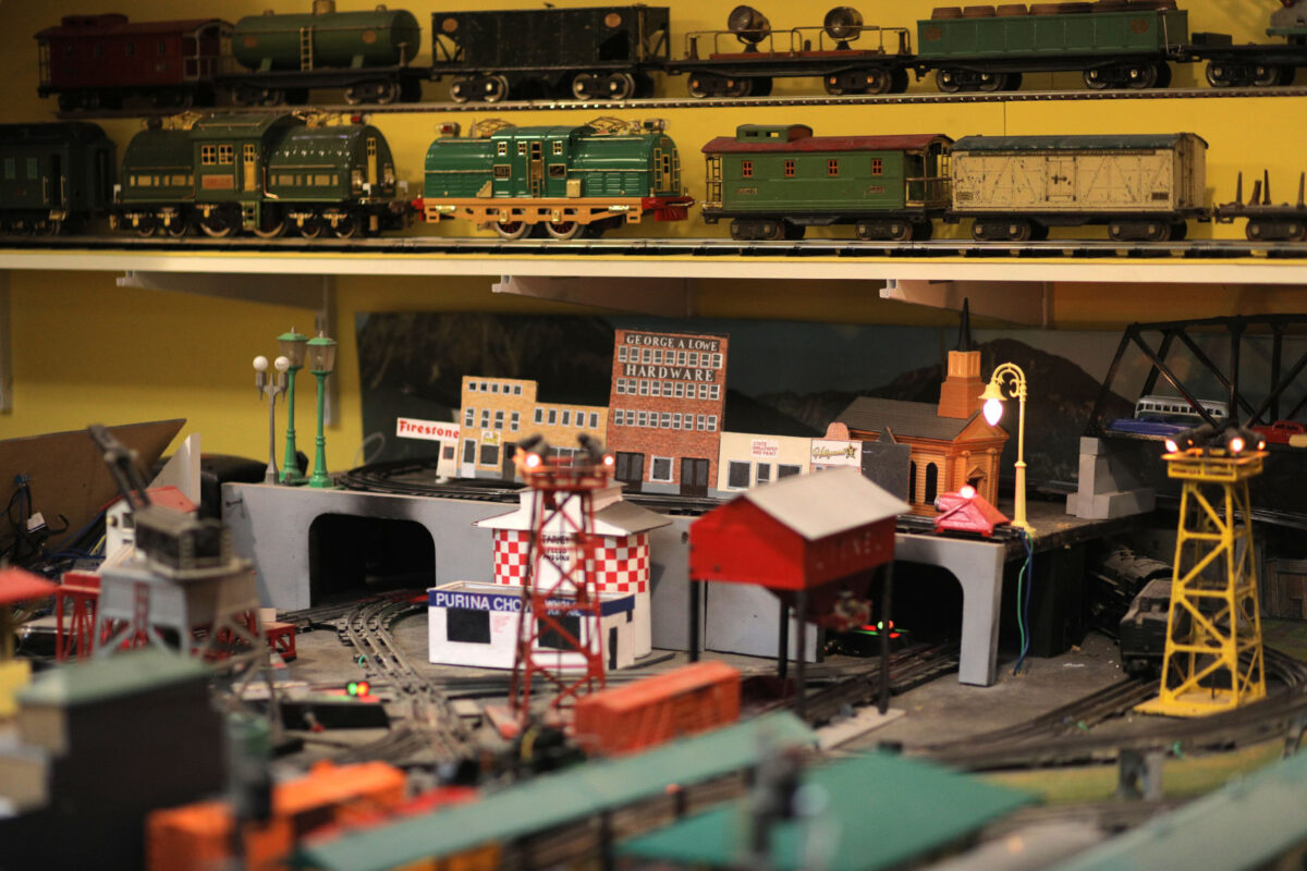 Ogden train buff looking forward to Transcontinental Railroad ...